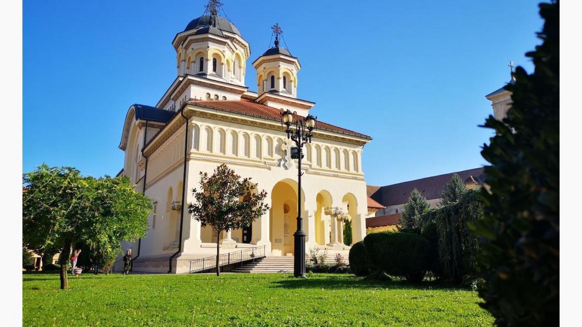 Programul liturgic al Catedralei Reîntregirii – Iulie 2022 | Reîntregirea