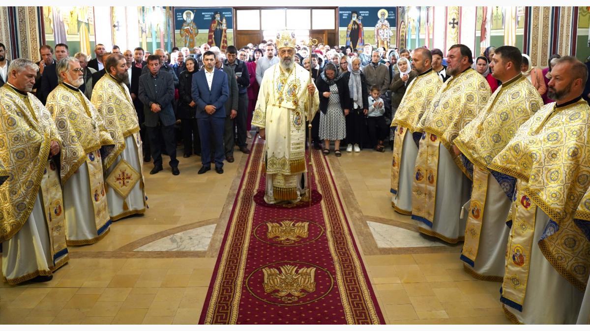 Târnosirea bisericii din parohia Stremț II, protopopiatul Aiud ...