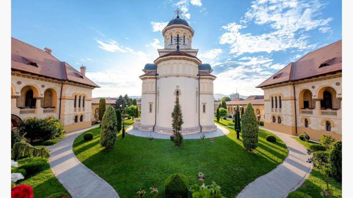 Programul liturgic al Catedralei Reîntregirii – Octombrie 2023 ...