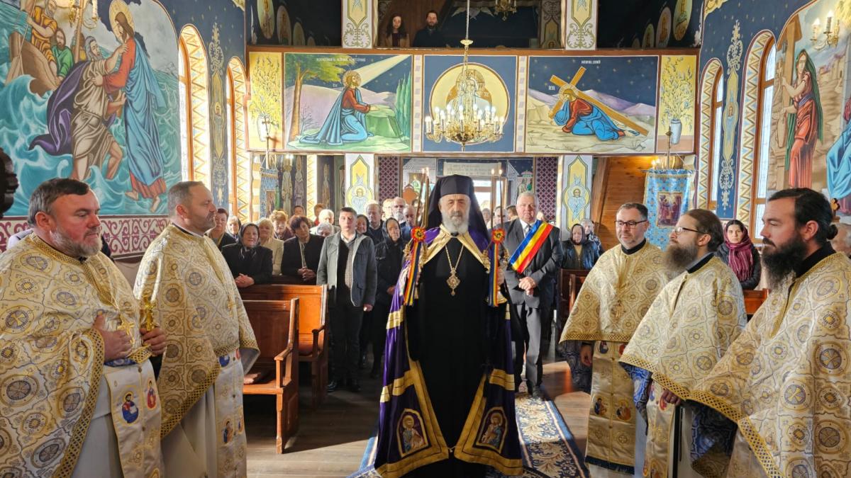 Resfințirea bisericii din parohia Pețelca, protopopiatul Aiud ...