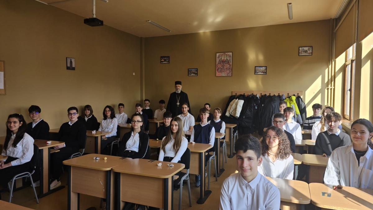Vizită pastorală la Seminarul Teologic Ortodox „Sfântul Simion Ștefan ...