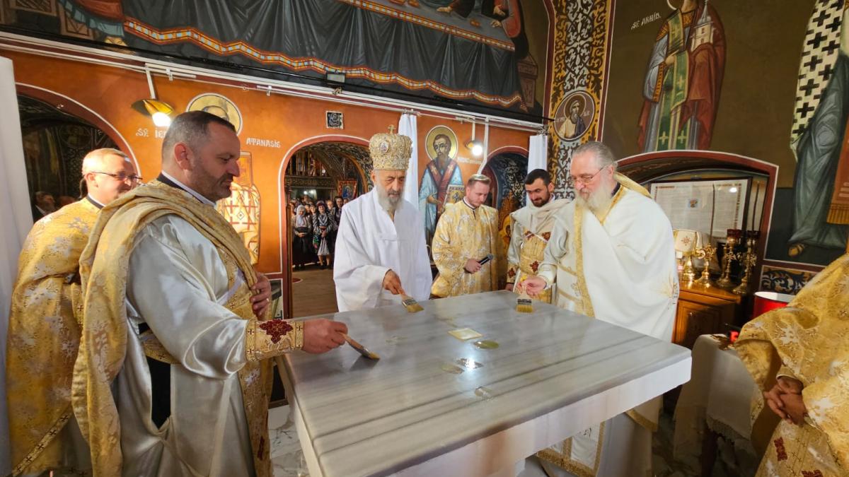 Târnosirea bisericii din parohia Geomal, protopopiatul Aiud | Reîntregirea