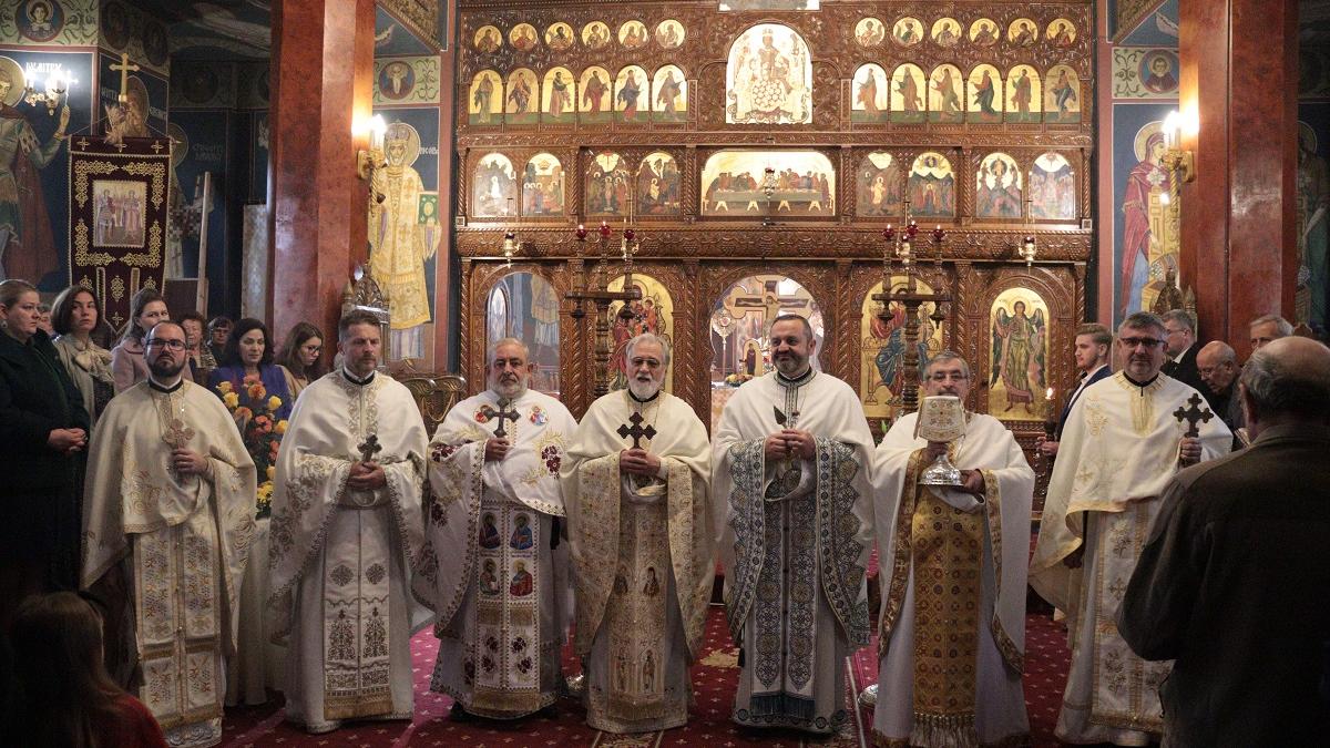 Moment aniversar deosebit în parohia Aiud II | Cinci decenii de la ...