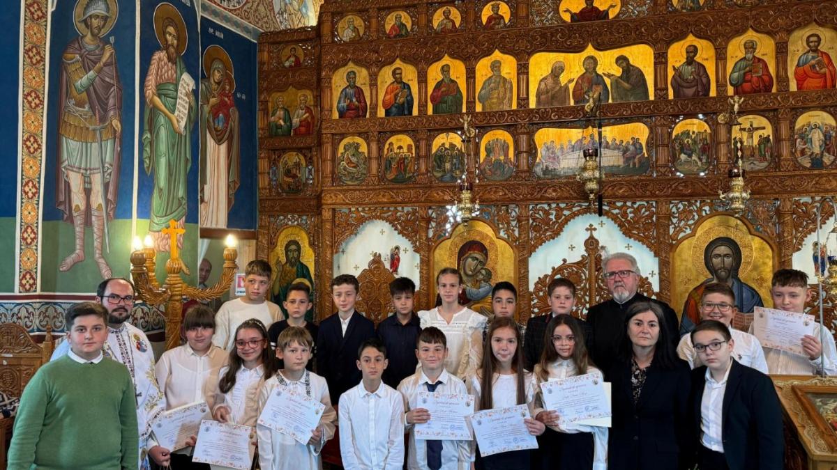 Ediția a V-a a Duminicii Părinților și Copiilor, la biserica „Adormirea ...