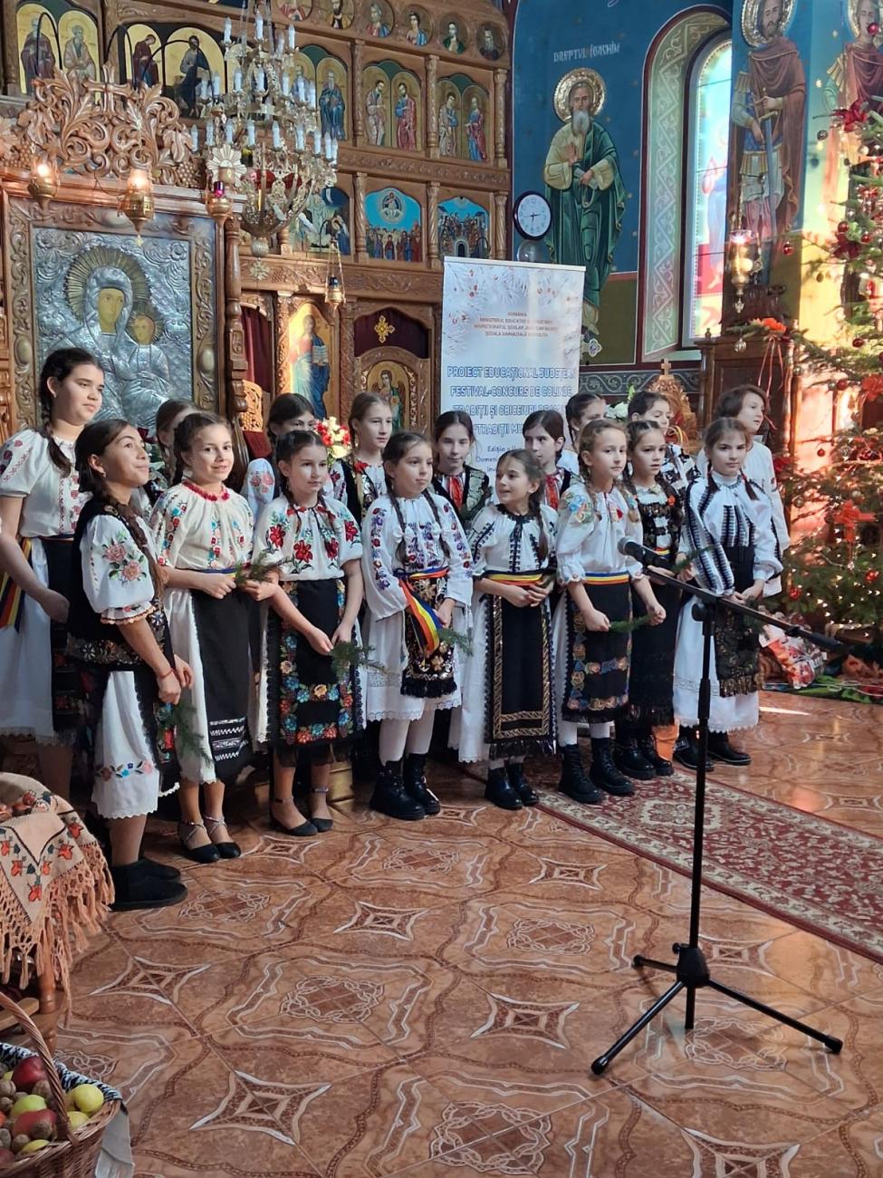 Festival-concurs de colinde, tradiții și obiceiuri de iarnă „Tradiții ...
